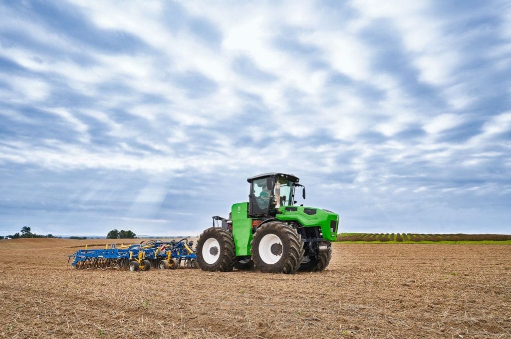 AUGA introduces climate-friendly hybrid M1 tractor - World Agritech