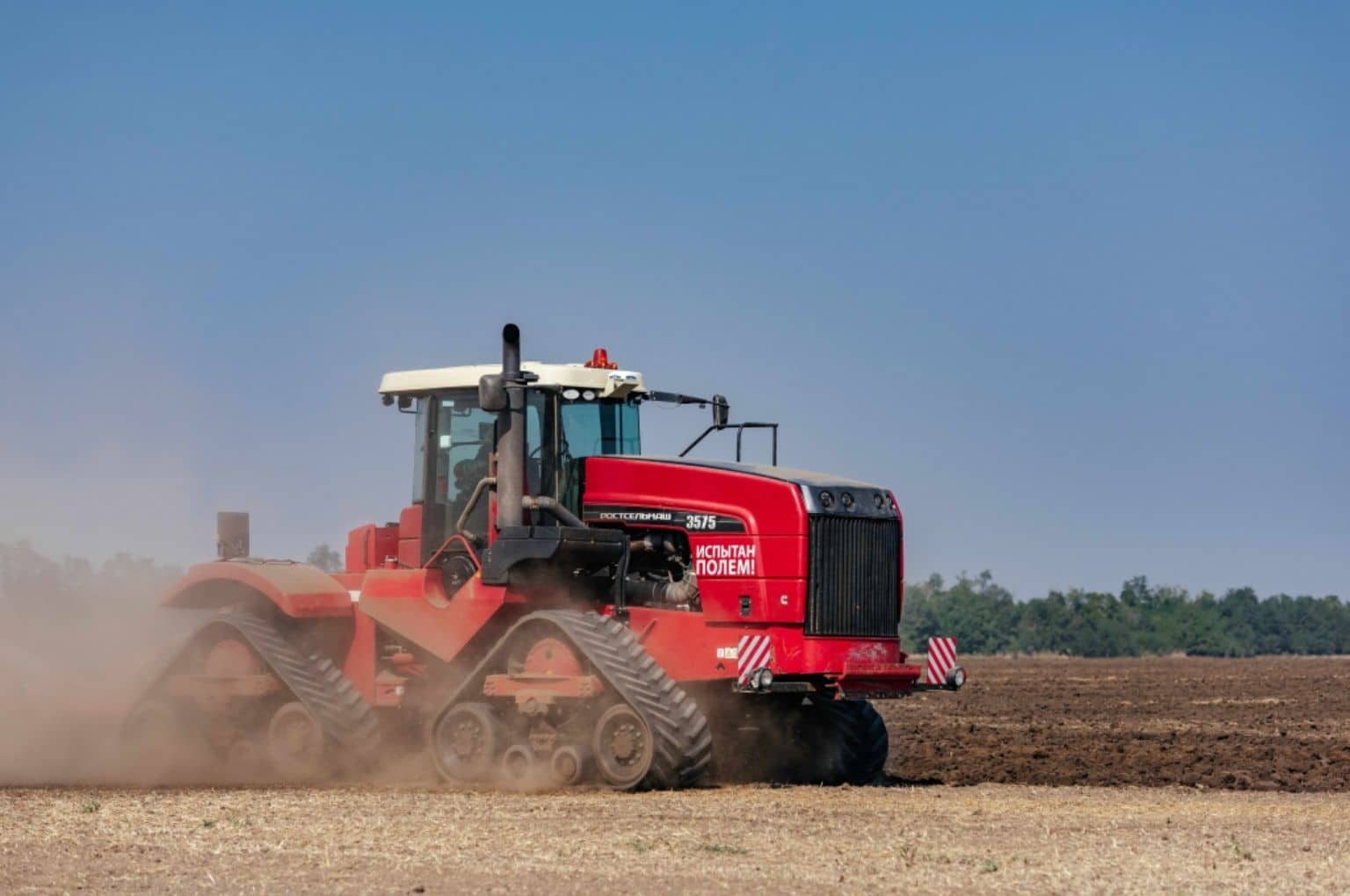 Rostselmash goes on tracks - World Agritech