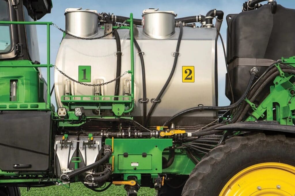 Targeted spraying with John Deere See & Spray Ultimate - World Agritech
