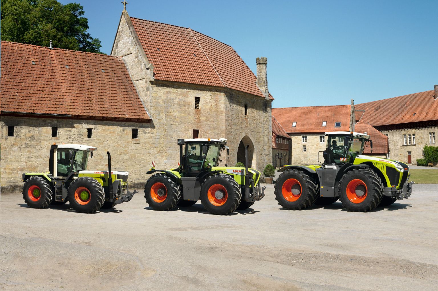 Claas builds Xerion limited anniversary edition - World Agritech