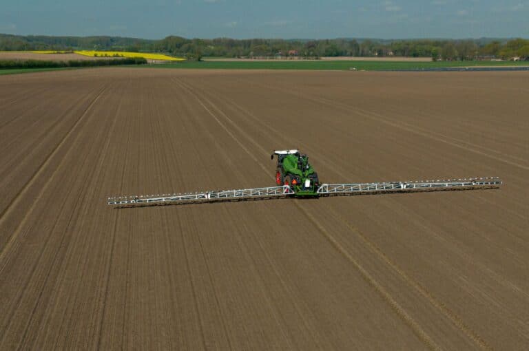 Smart Spraying technology on Fendt Rogator - World Agritech