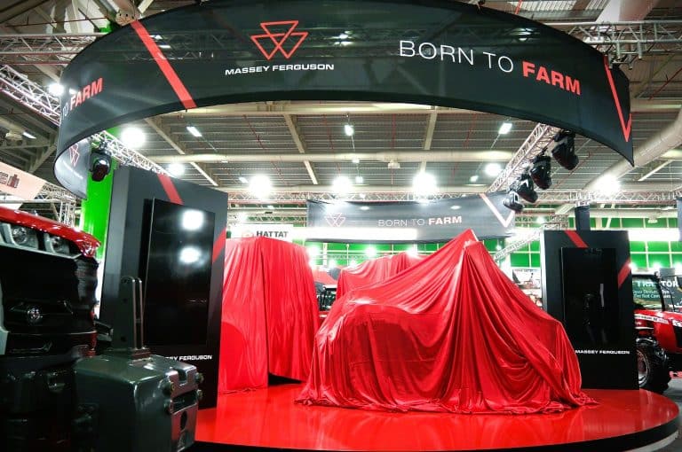 MF unveils 2700 & 3700 Series - World Agritech